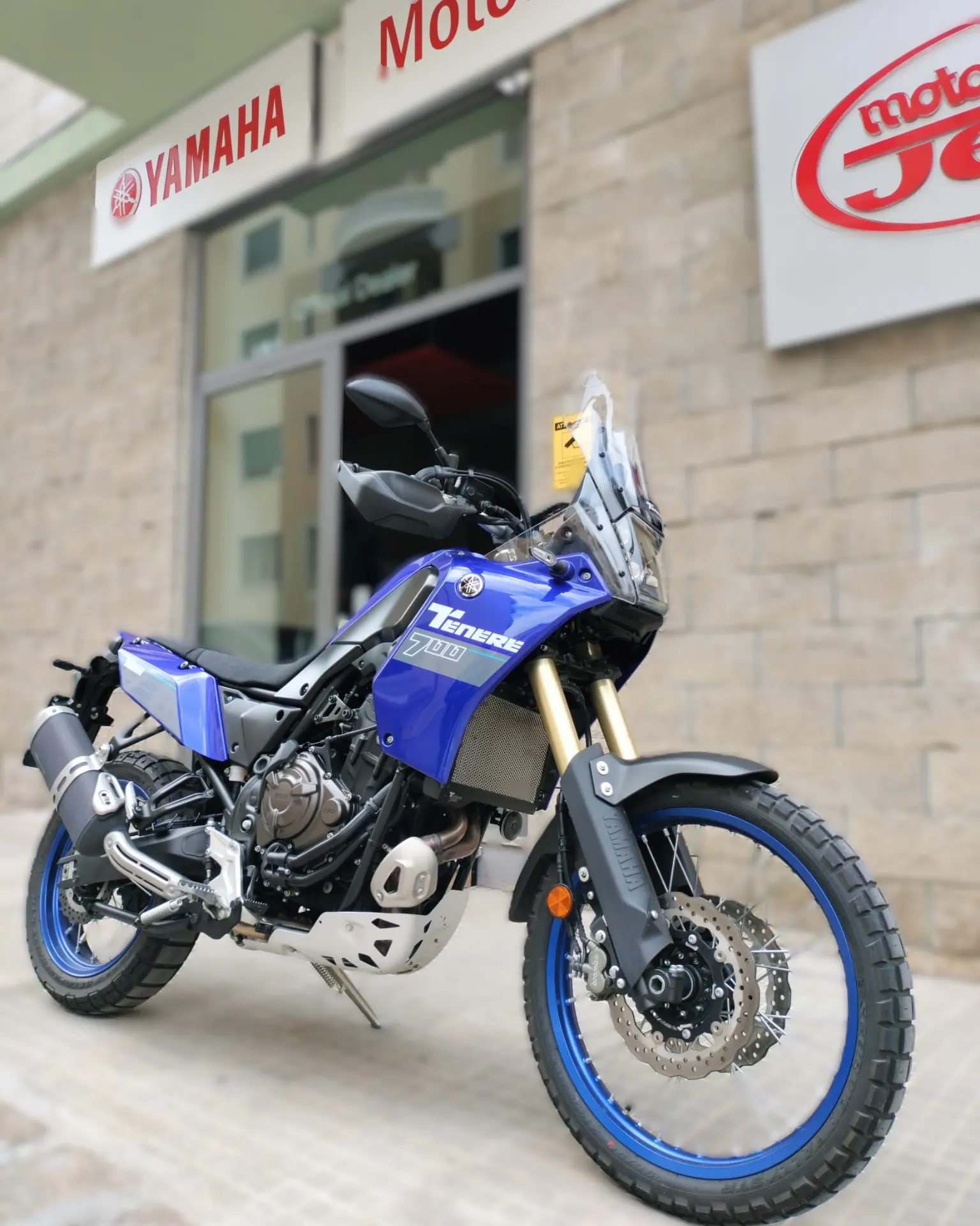 Yamaha T n r 700 Icon blue Explore Edition usata disponibile a SS