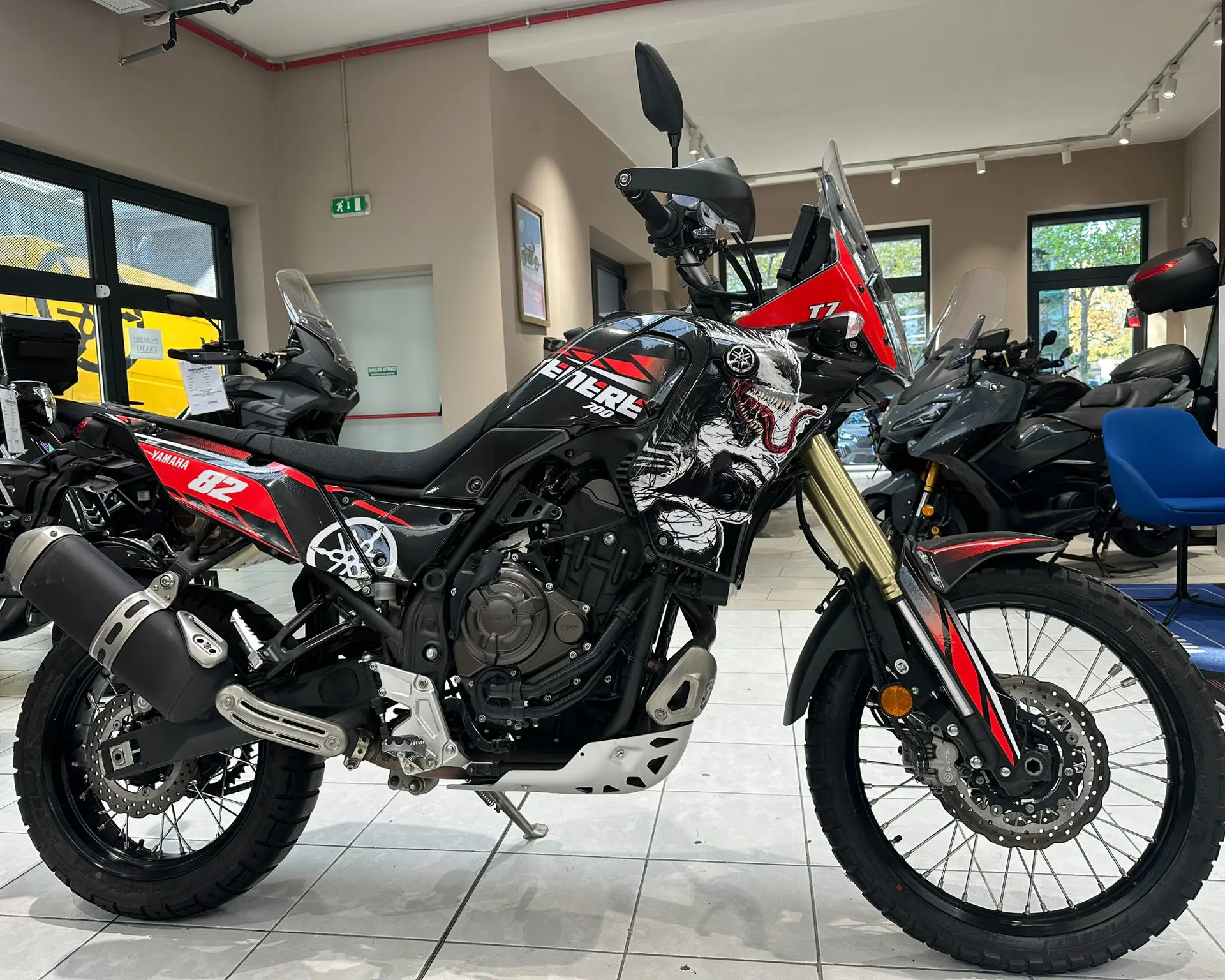 Yamaha T?n?r? 700 NERO/ROSSO usata disponibile a AT