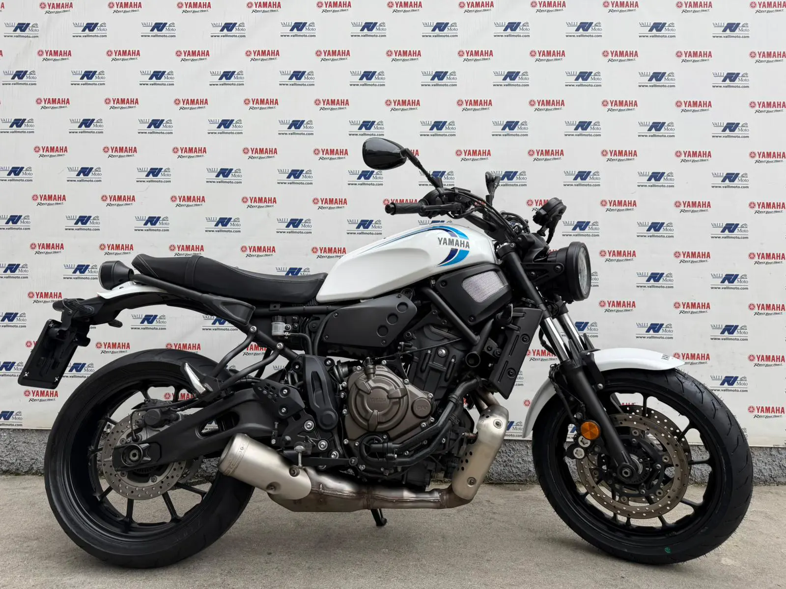 Yamaha XSR 700 Bianco ABS usata disponibile a MB