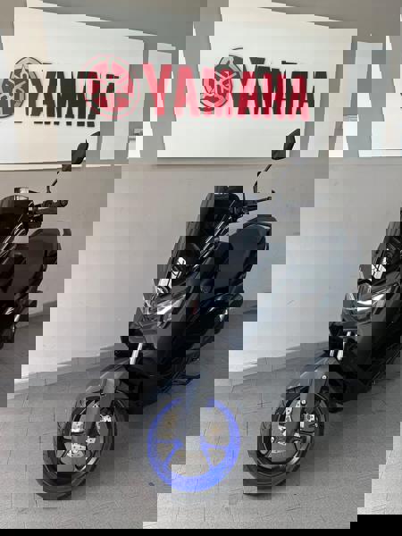 Yamaha Nmax 125 usato - Yamaha-Motor Europe N.V. Filiale Italia