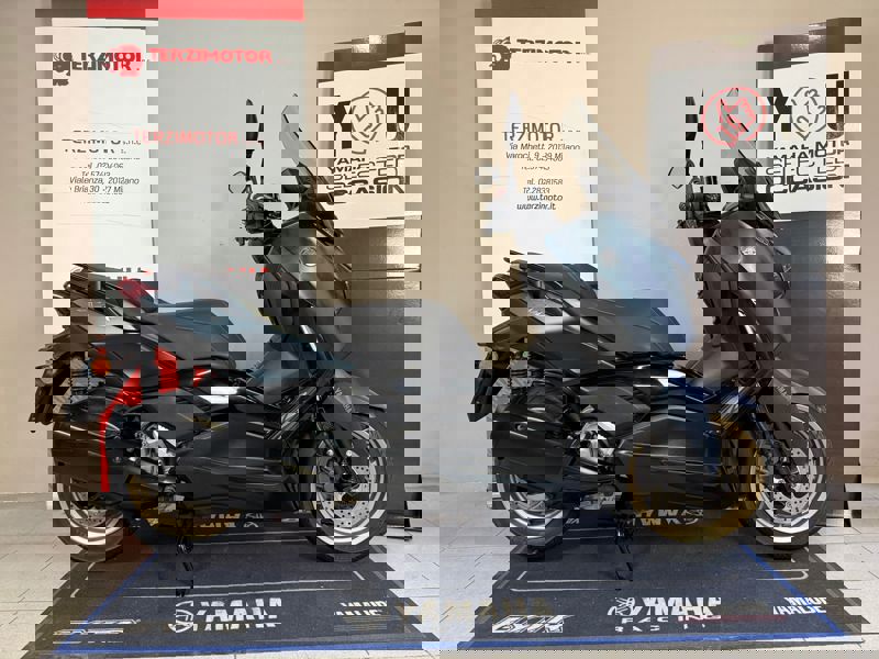 Yamaha X-Max 300 Tech Max usato - Yamaha-Motor Europe N.V. Filiale Italia