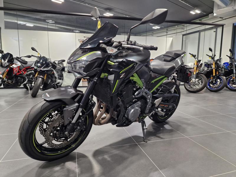 Kawasaki Z 900 usato - Yamaha-Motor Europe N.V. Filiale Italia